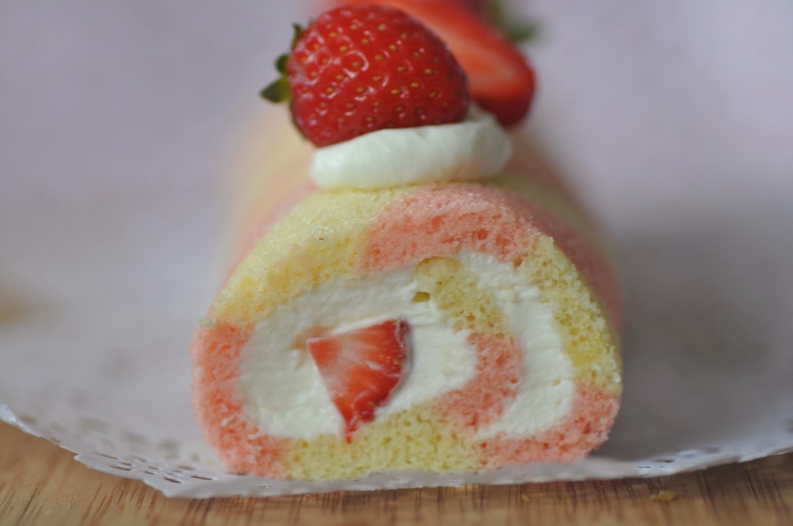 Deco Swiss Roll | Pretty in Pink – Recipe Depository | Delicious Easy ...